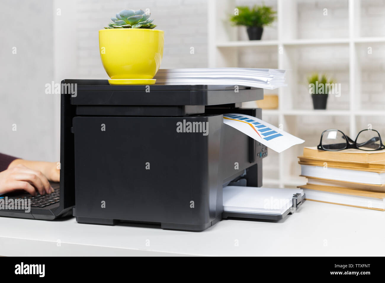 printer in office Stock Photo - Alamy
