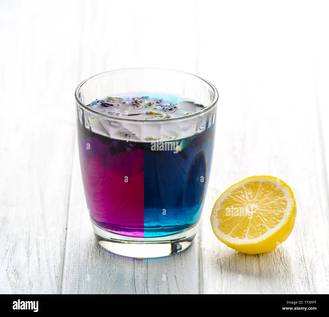 Healthy herbal beverage Anchan flower,butterfly pea flower with lemon ...