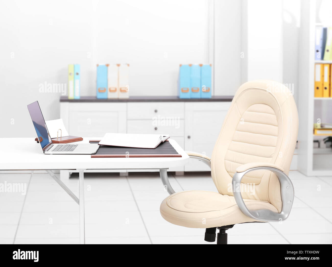 Empty office with executive workplace Stock Photo - Alamy