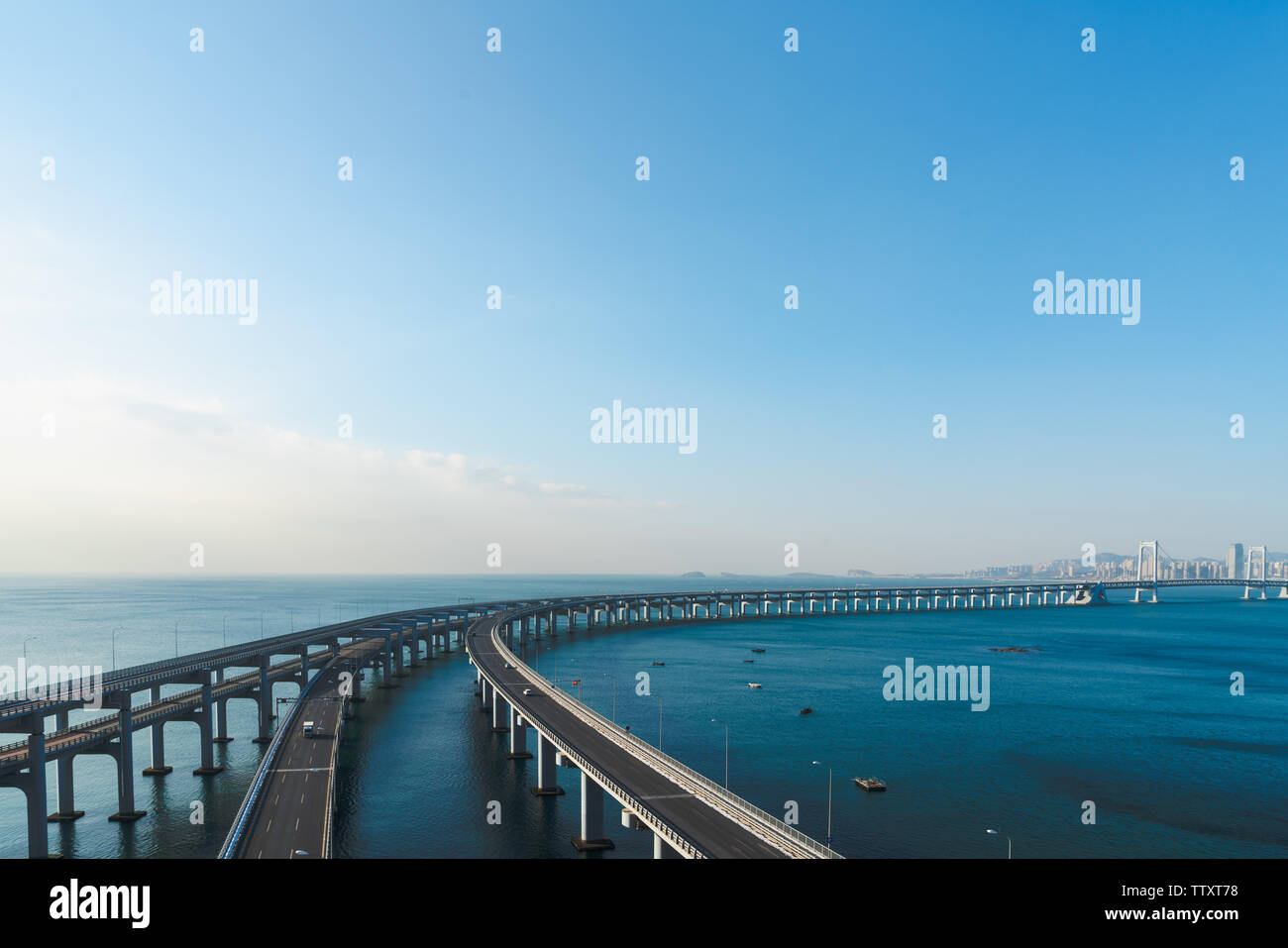 Cross sea hi-res stock photography and images - Alamy