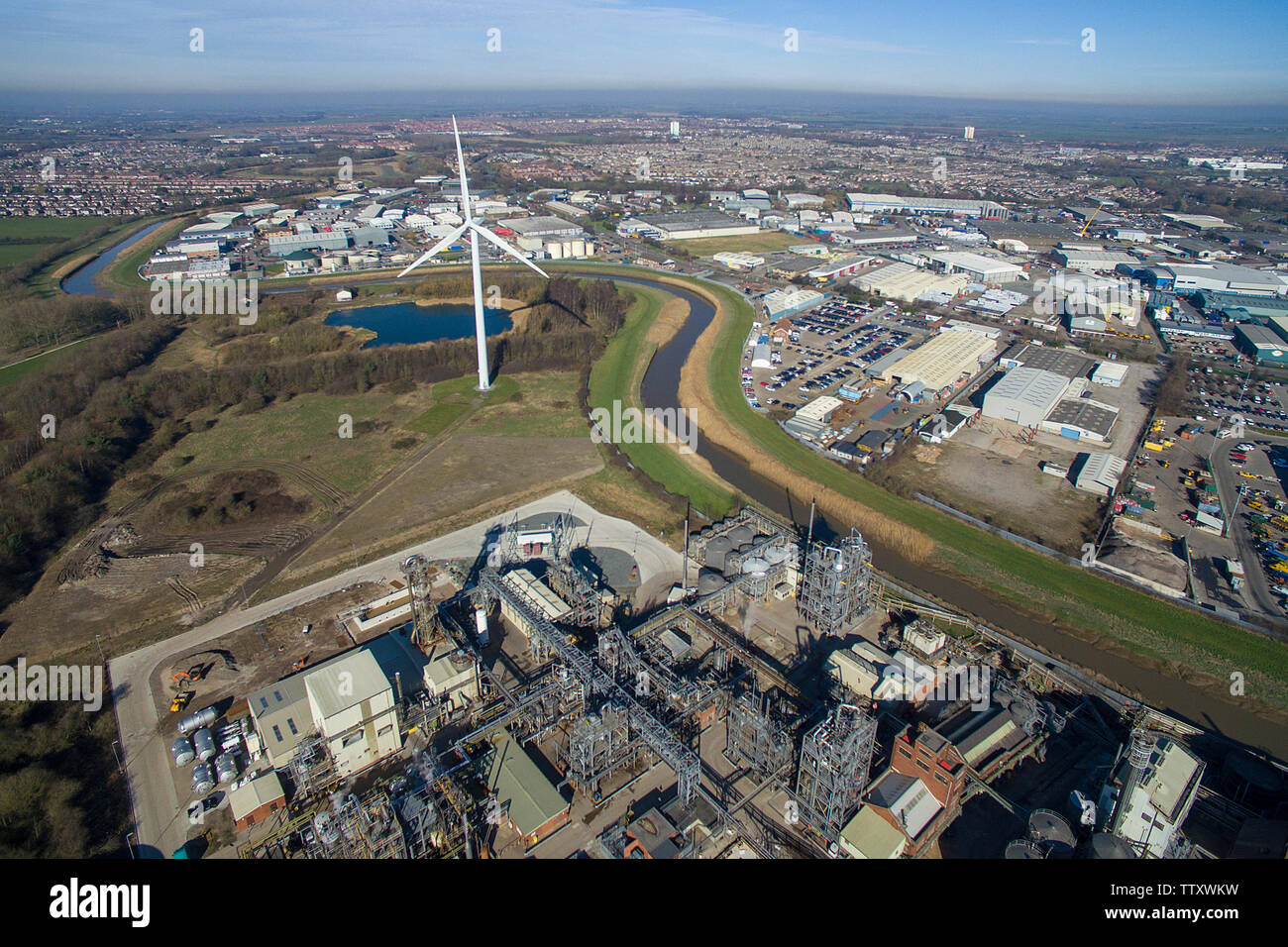 Industrial estate aerial hi-res stock photography and images - Alamy