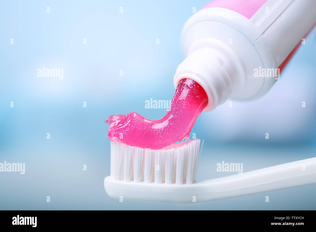 Squeezed mouth hi-res stock photography and images - Alamy