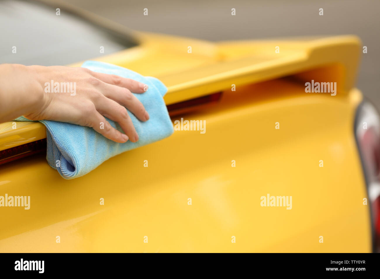 Female hand cleaning car hi-res stock photography and images - Alamy