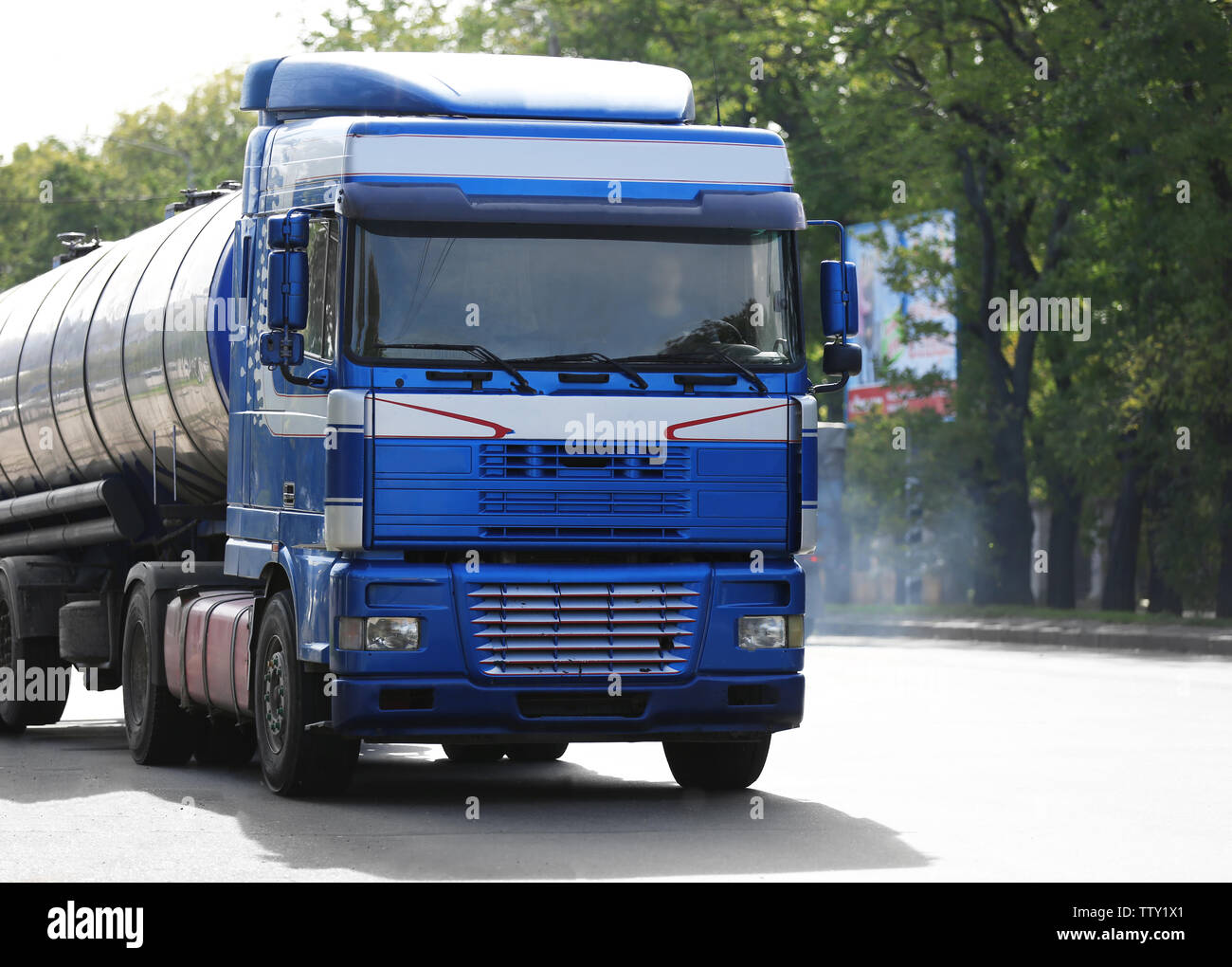 Front of blue American cargo truck Stock Photo - Alamy