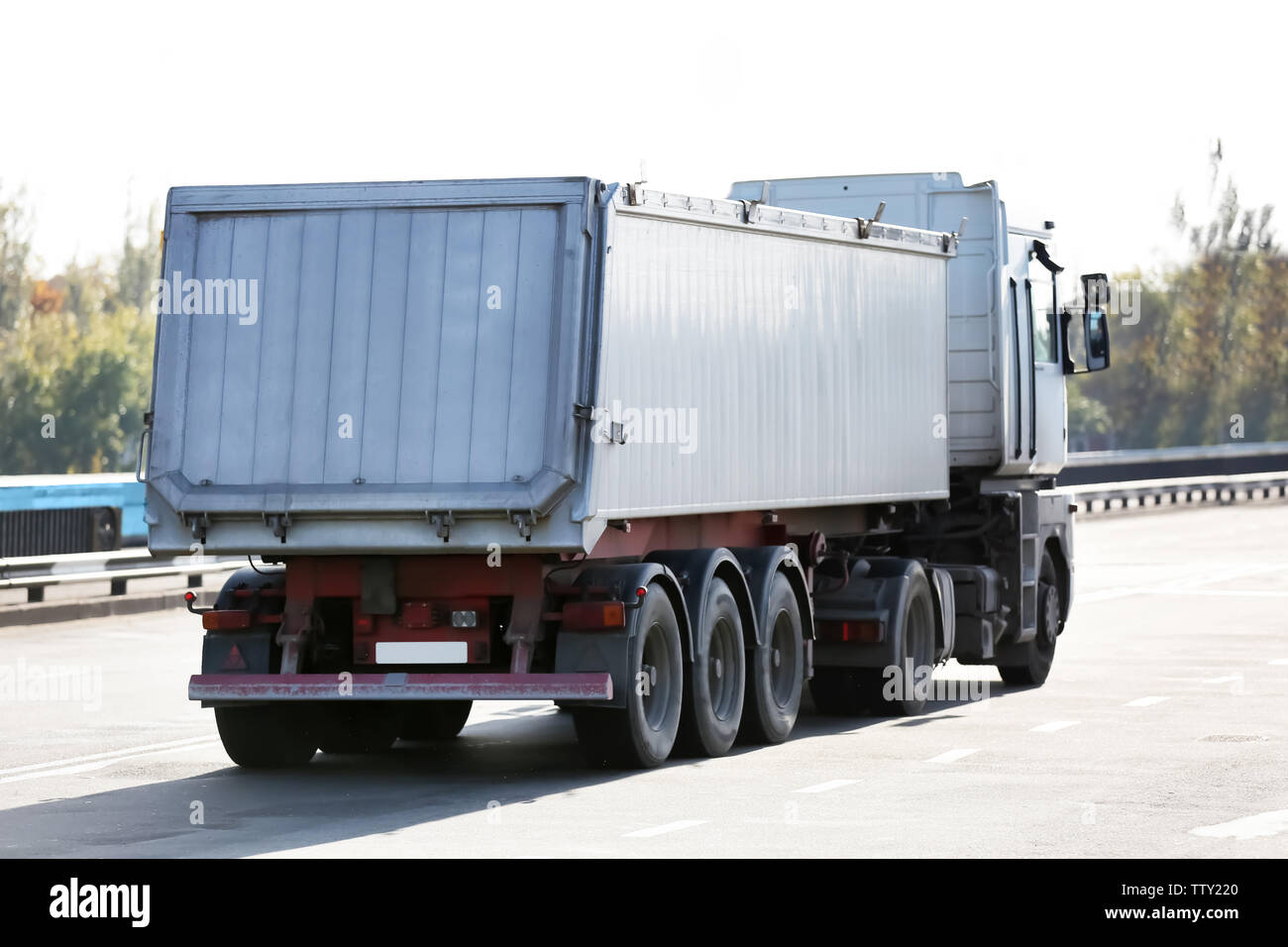 American truck manufacturing hi-res stock photography and images - Alamy