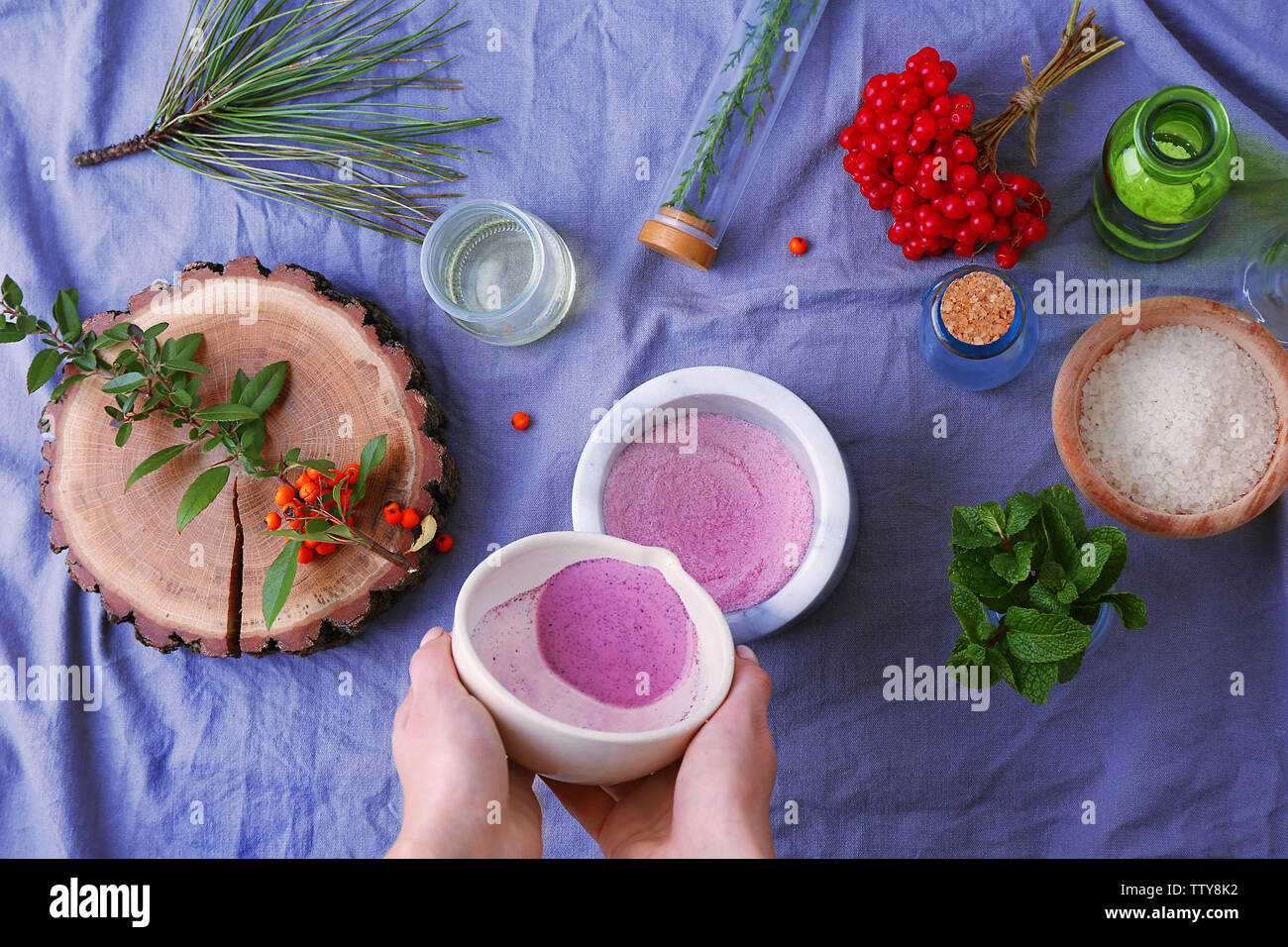 Cosmetics mixing hi-res stock photography and images - Alamy