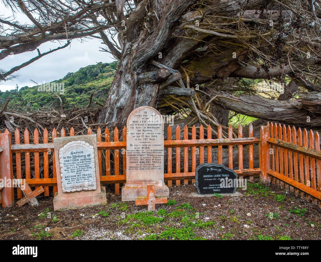 Grave of Rev J.F.H. Wohlers, missionary, Traill family grave yard ...
