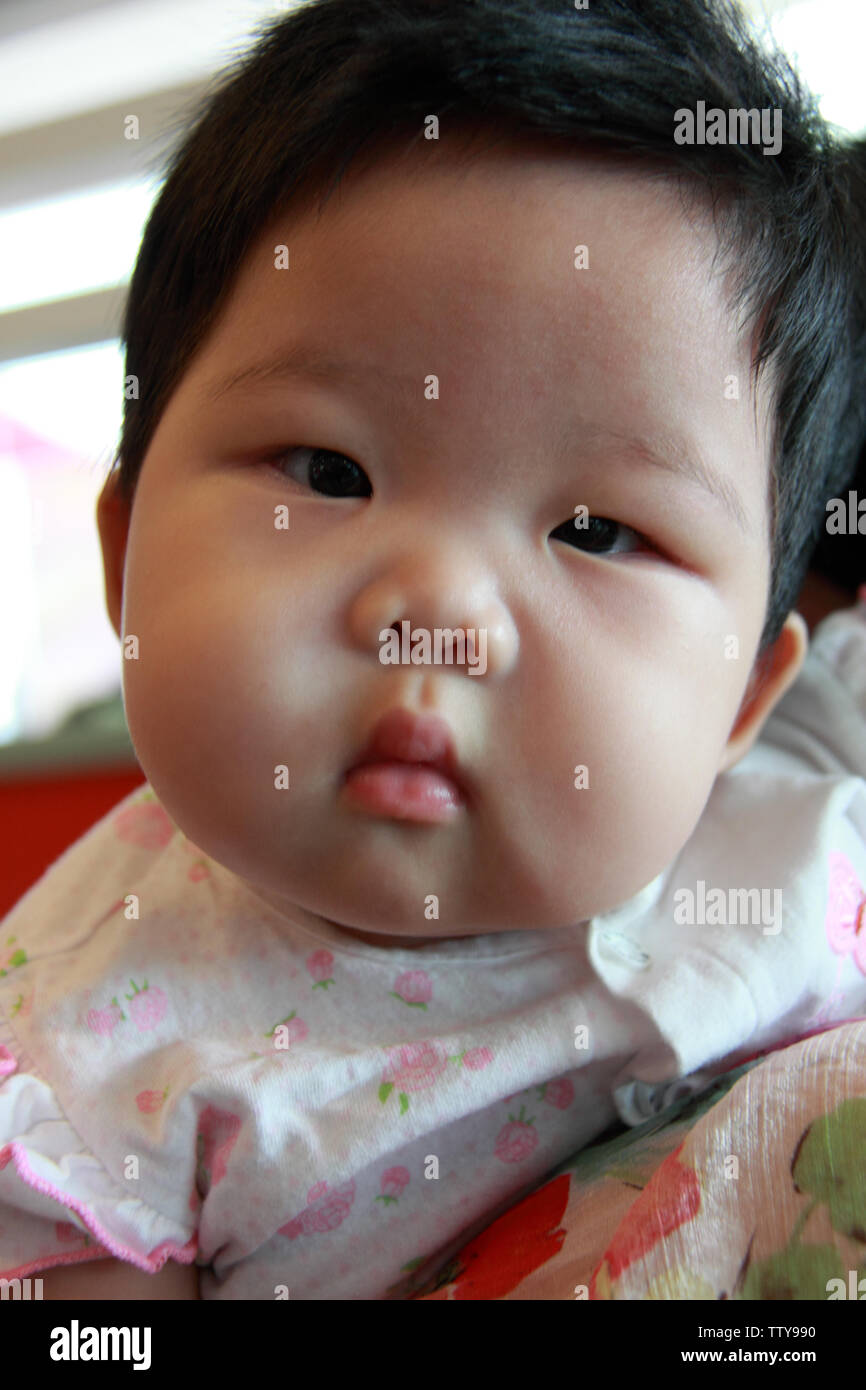 Close up premature baby hi-res stock photography and images - Alamy