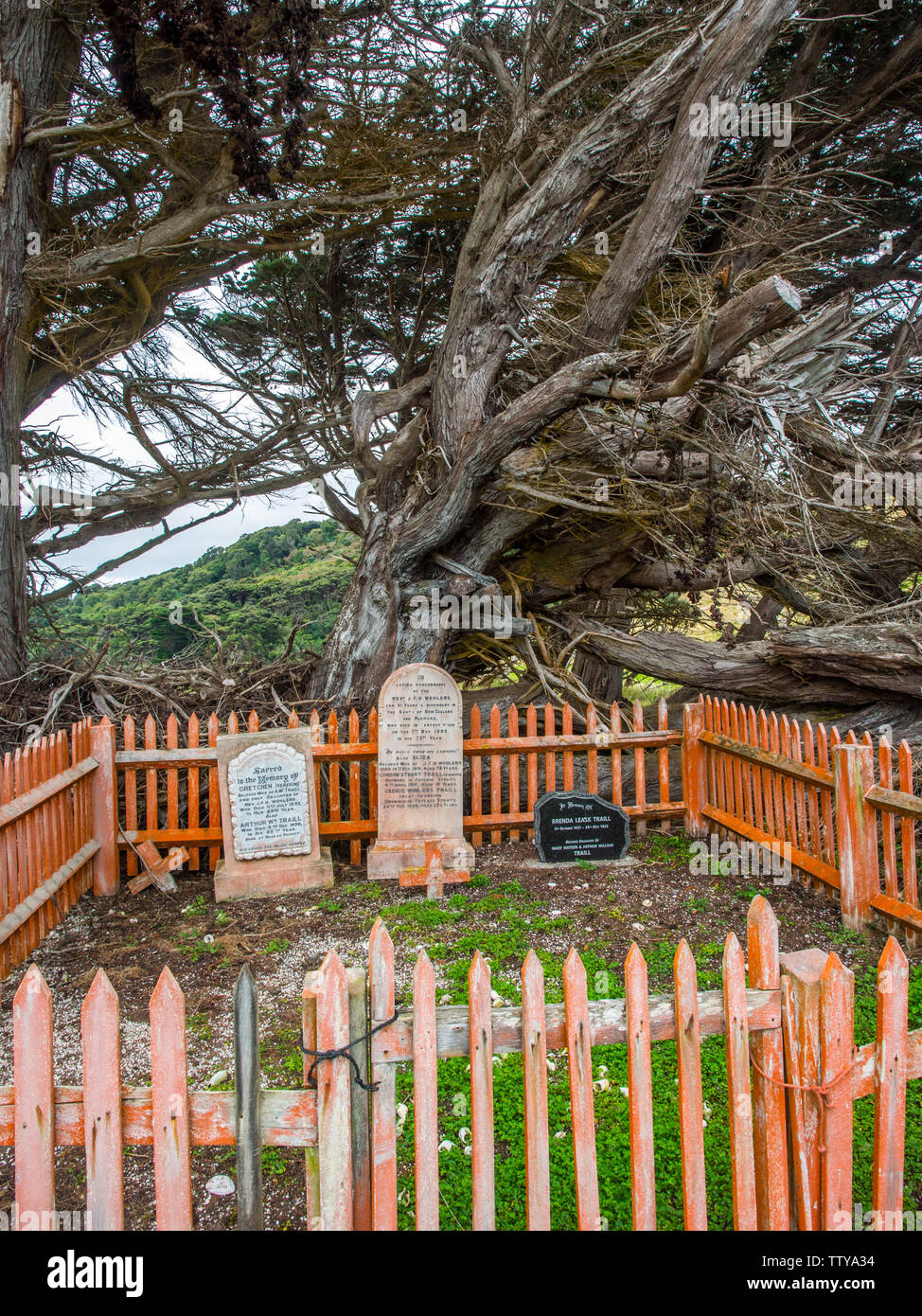 Grave of Rev J.F.H. Wohlers, missionary, Traill family grave yard ...