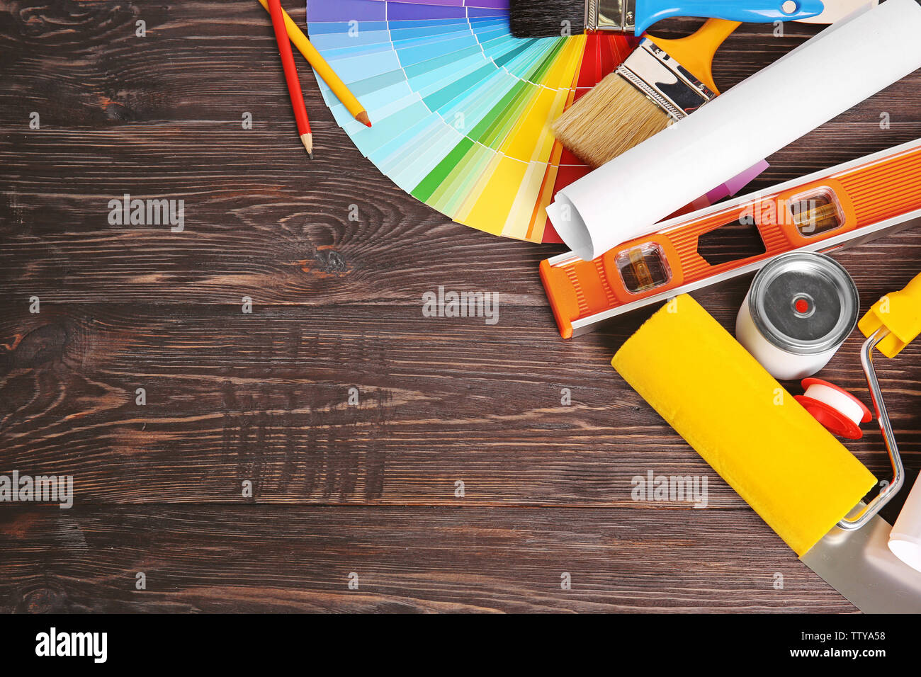 Decorator tools hi-res stock photography and images - Alamy