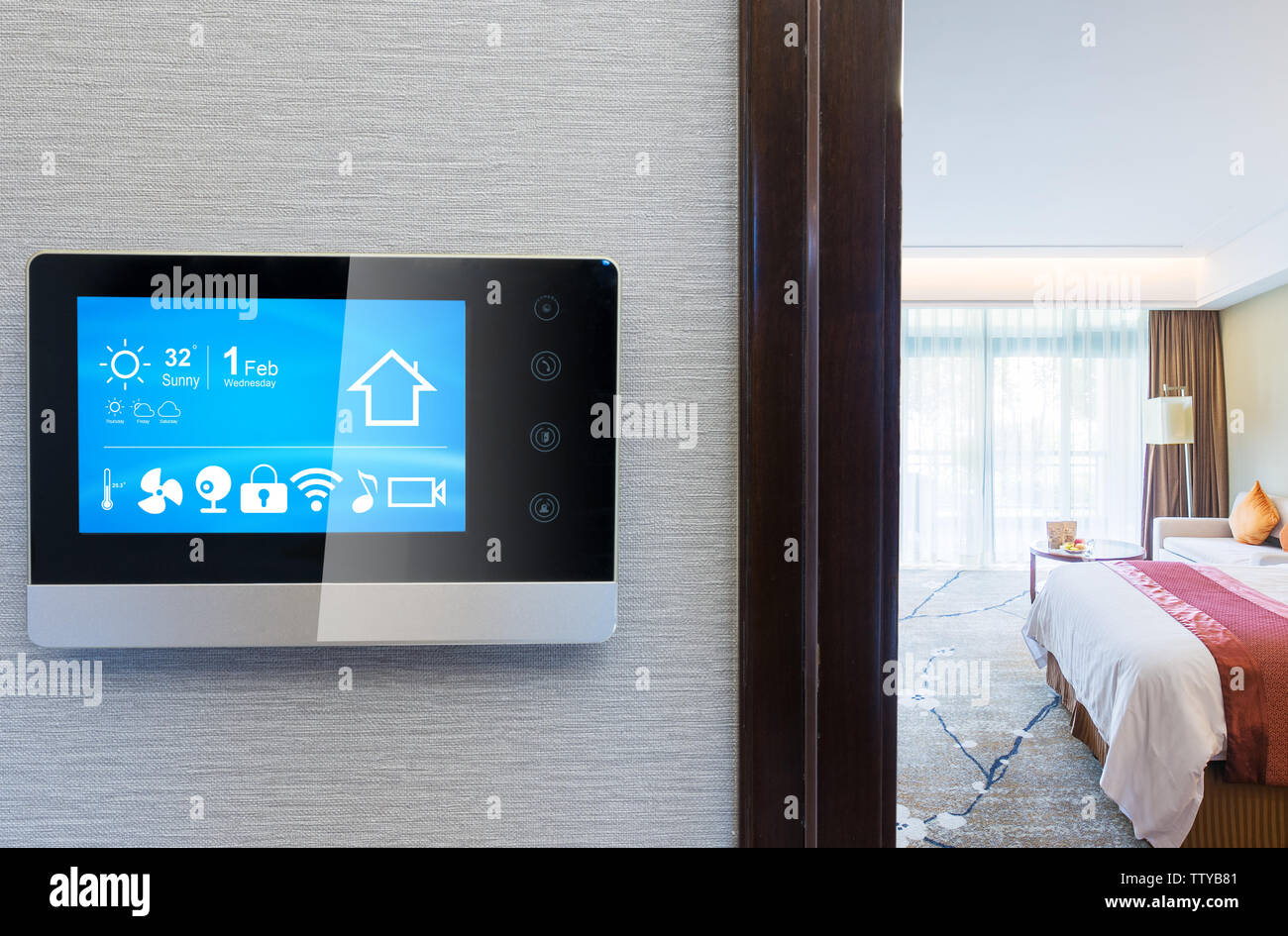 Digital twin control panel hi-res stock photography and images - Alamy
