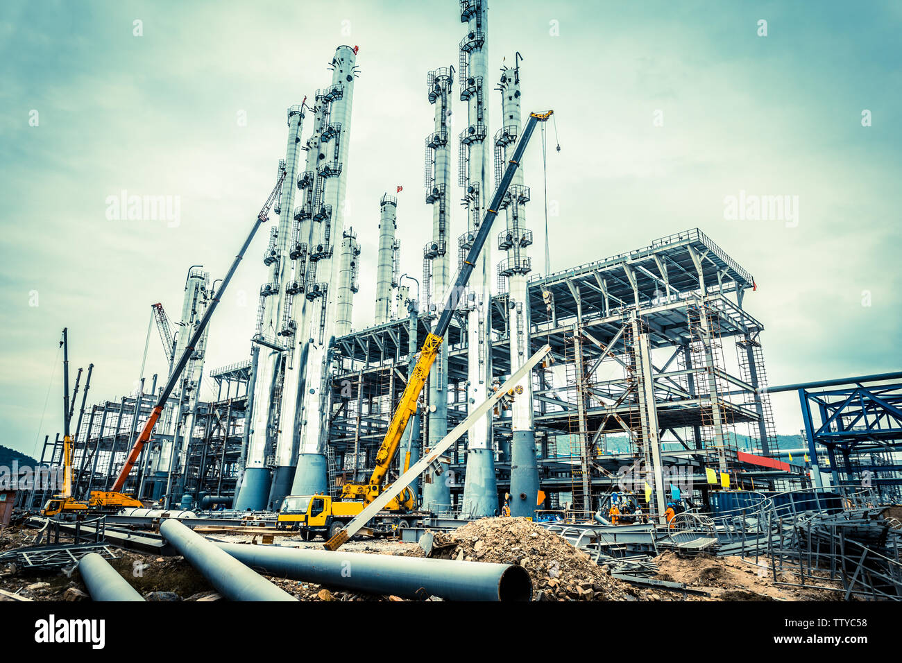 Commercial pipeline transportation system hi-res stock photography and ...