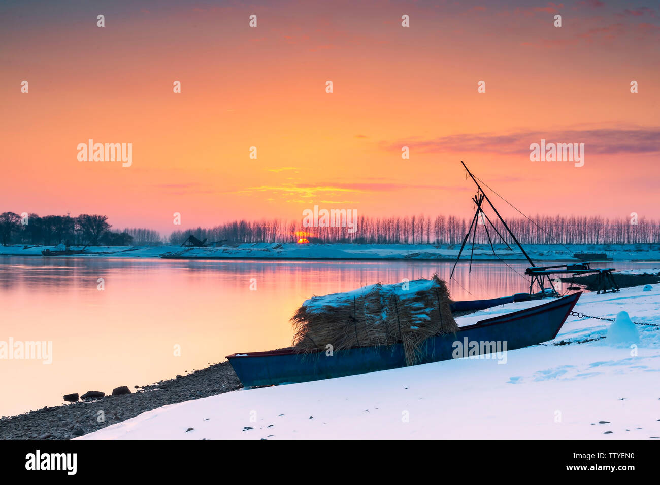 Jilin rime island hi-res stock photography and images - Alamy