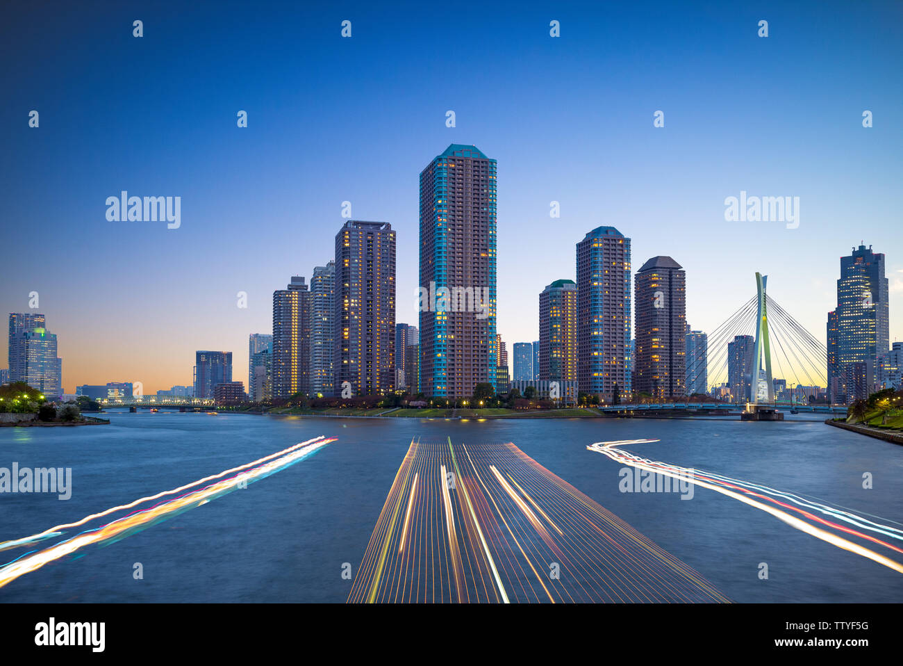 Tsukishima hi-res stock photography and images - Alamy