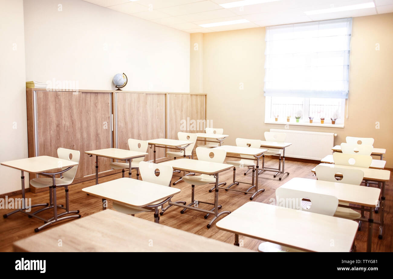 Empty classroom with chairs and desks Stock Photo - Alamy