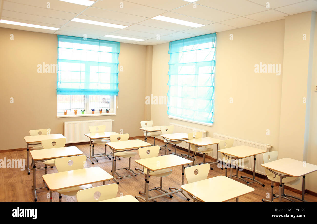 Empty classroom with chairs and desks Stock Photo - Alamy