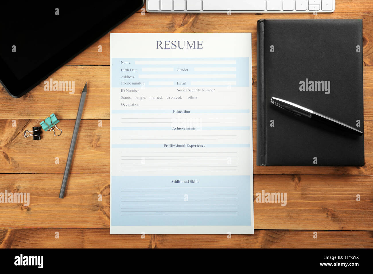 Resume tablet keyboard on hi-res stock photography and images - Alamy