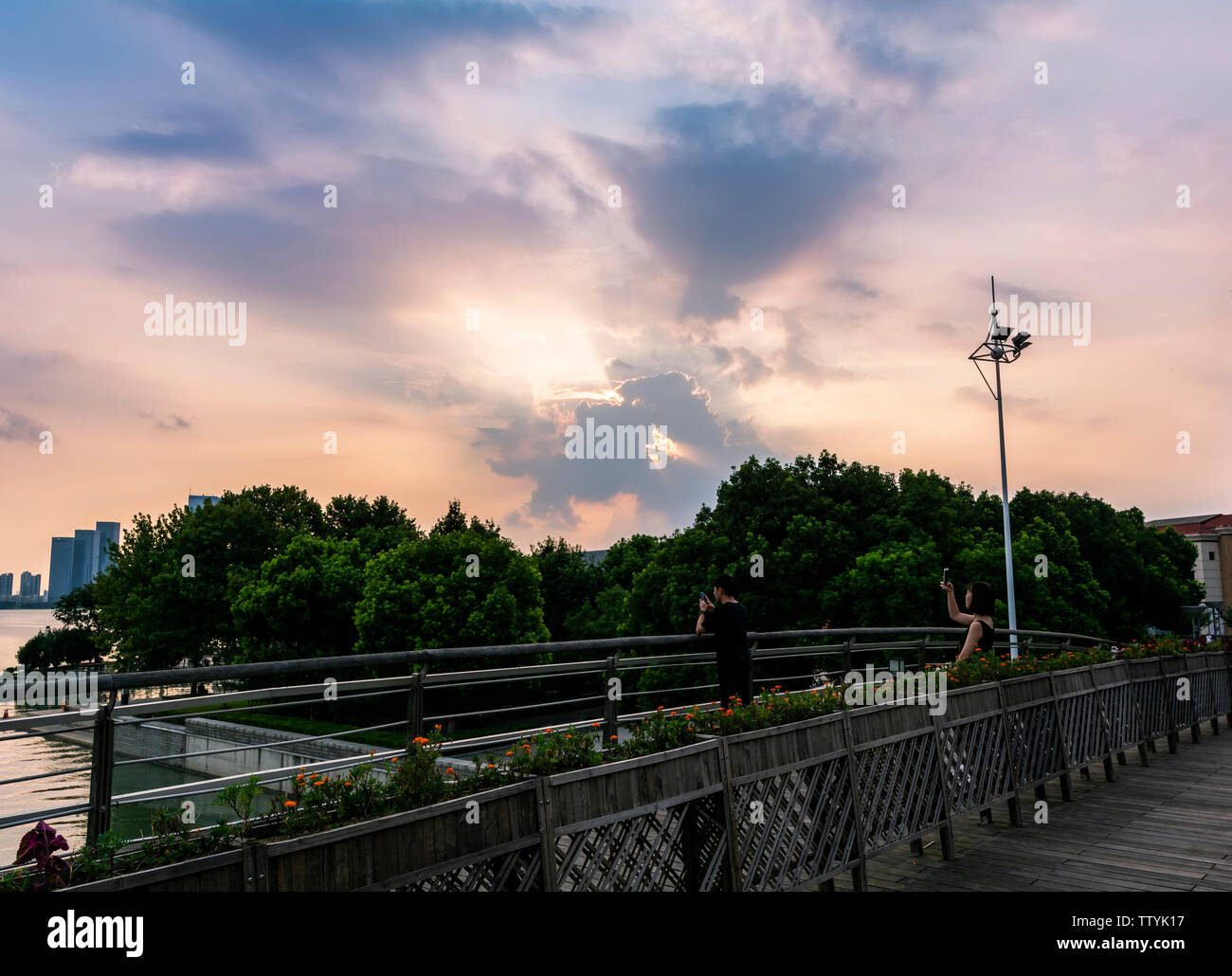 Jinji Lake Scenic Area, Suzhou Stock Photo - Alamy