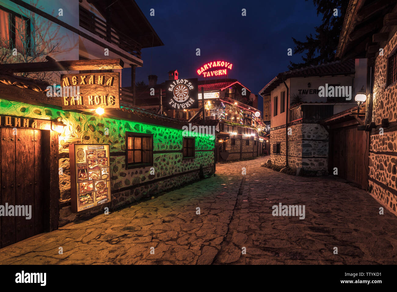 Bansko bulgaria night hi-res stock photography and images - Alamy
