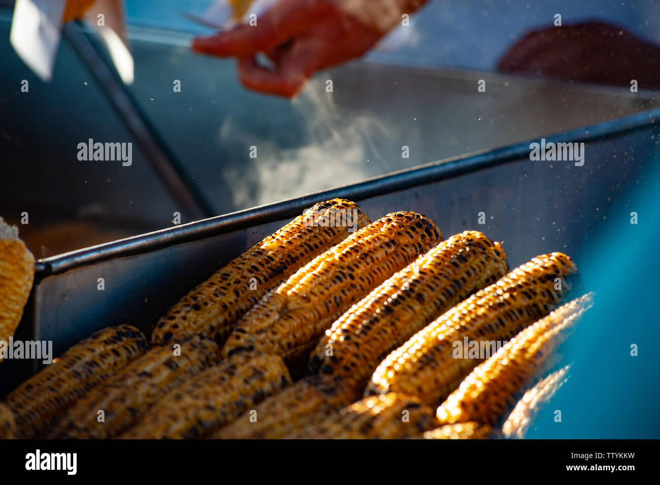 Misir. Corn on the cob a traditional Turkish street food being sold ...