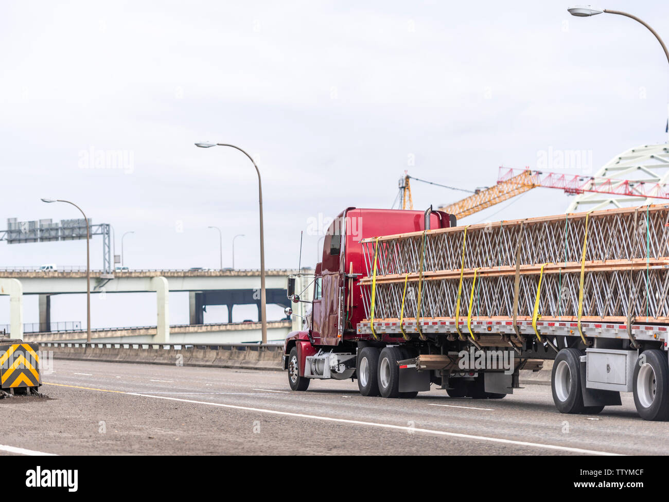 Fixed rig truck side on hi-res stock photography and images - Alamy
