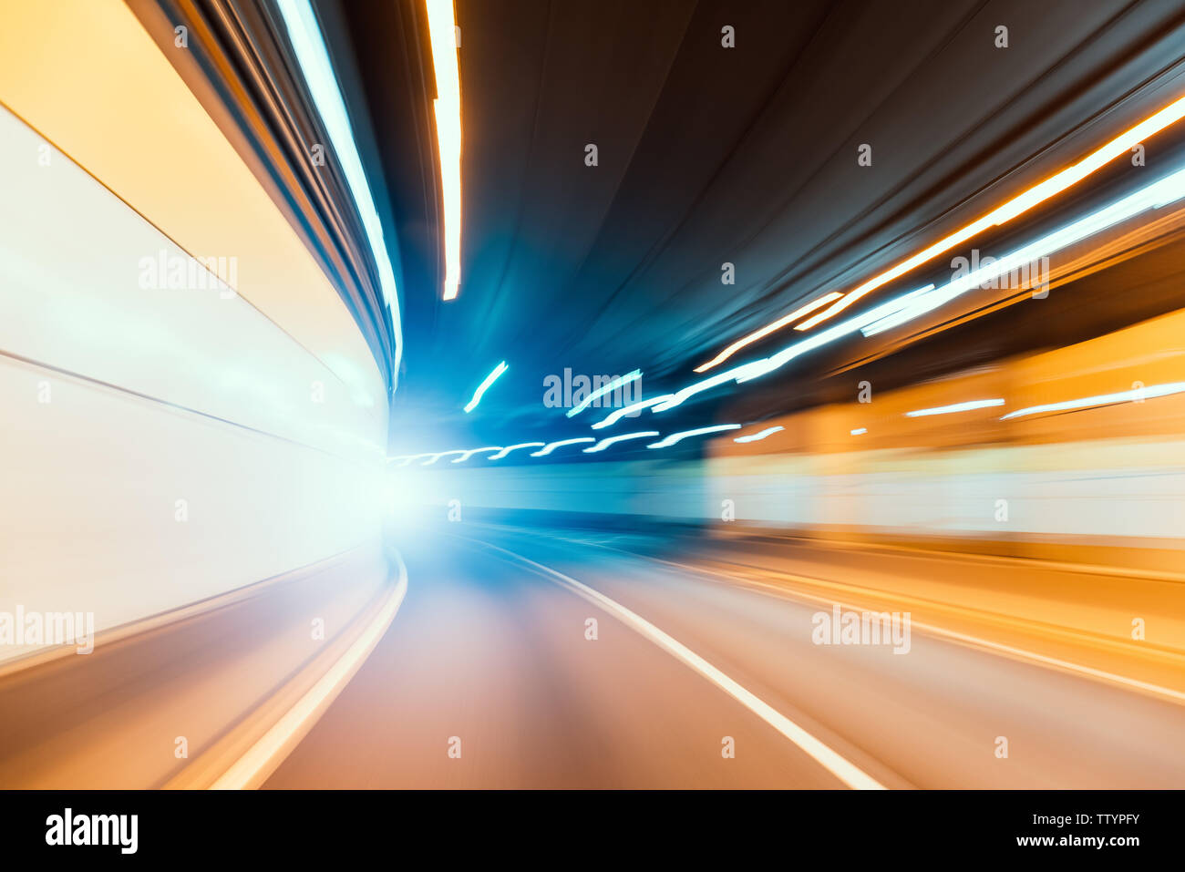 Models and tunnels hi-res stock photography and images - Alamy