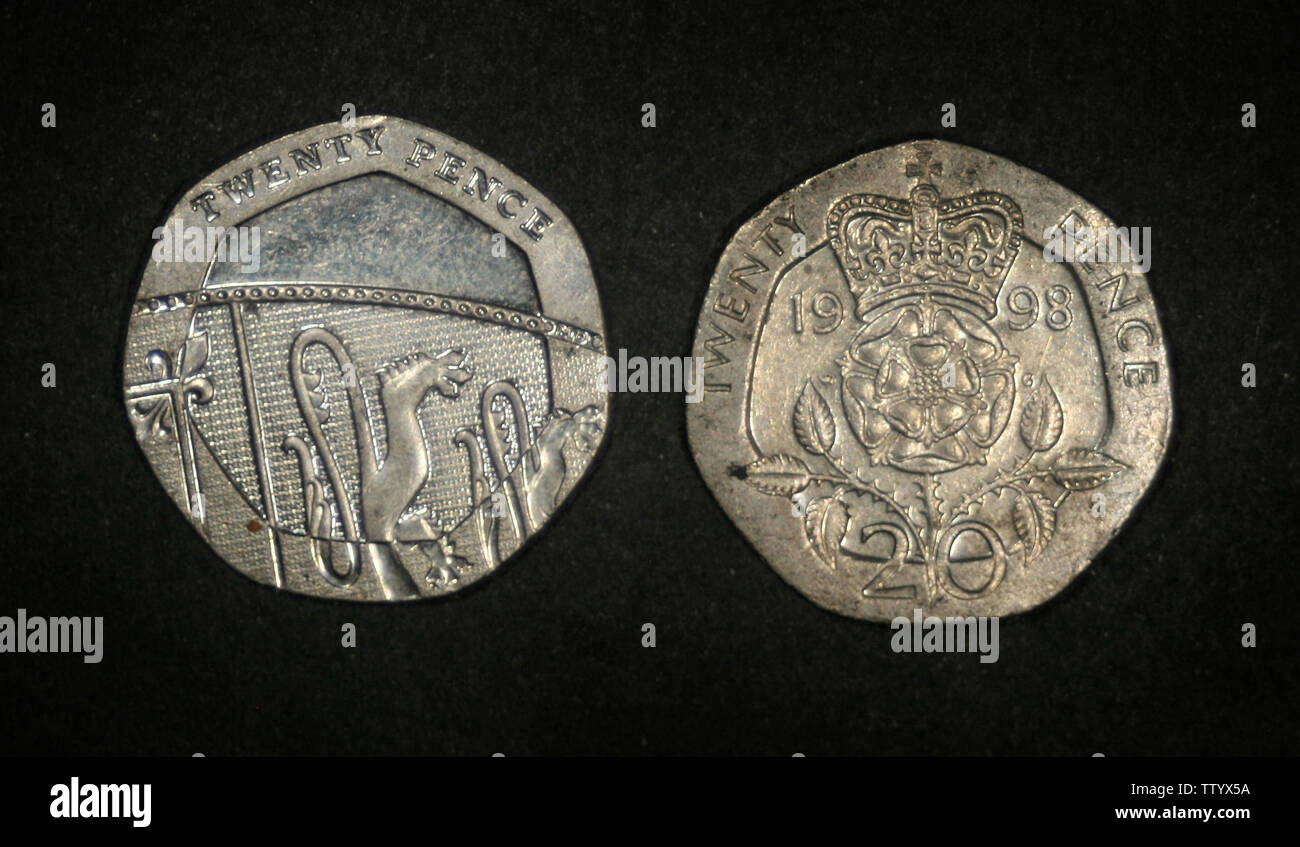 2008 20 pence coin hi-res stock photography and images - Alamy