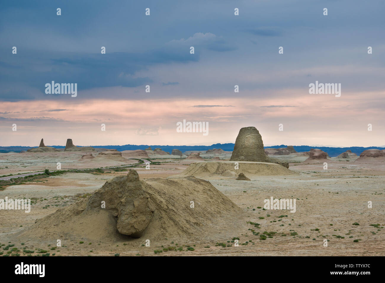 In the evening, the ghost city of Urhe, Xinjiang Stock Photo - Alamy