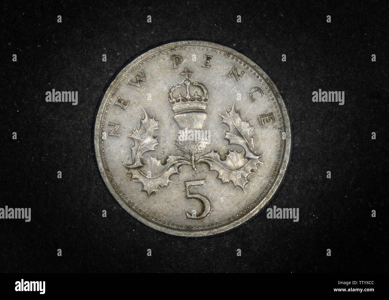 5 pence coin hi-res stock photography and images - Alamy