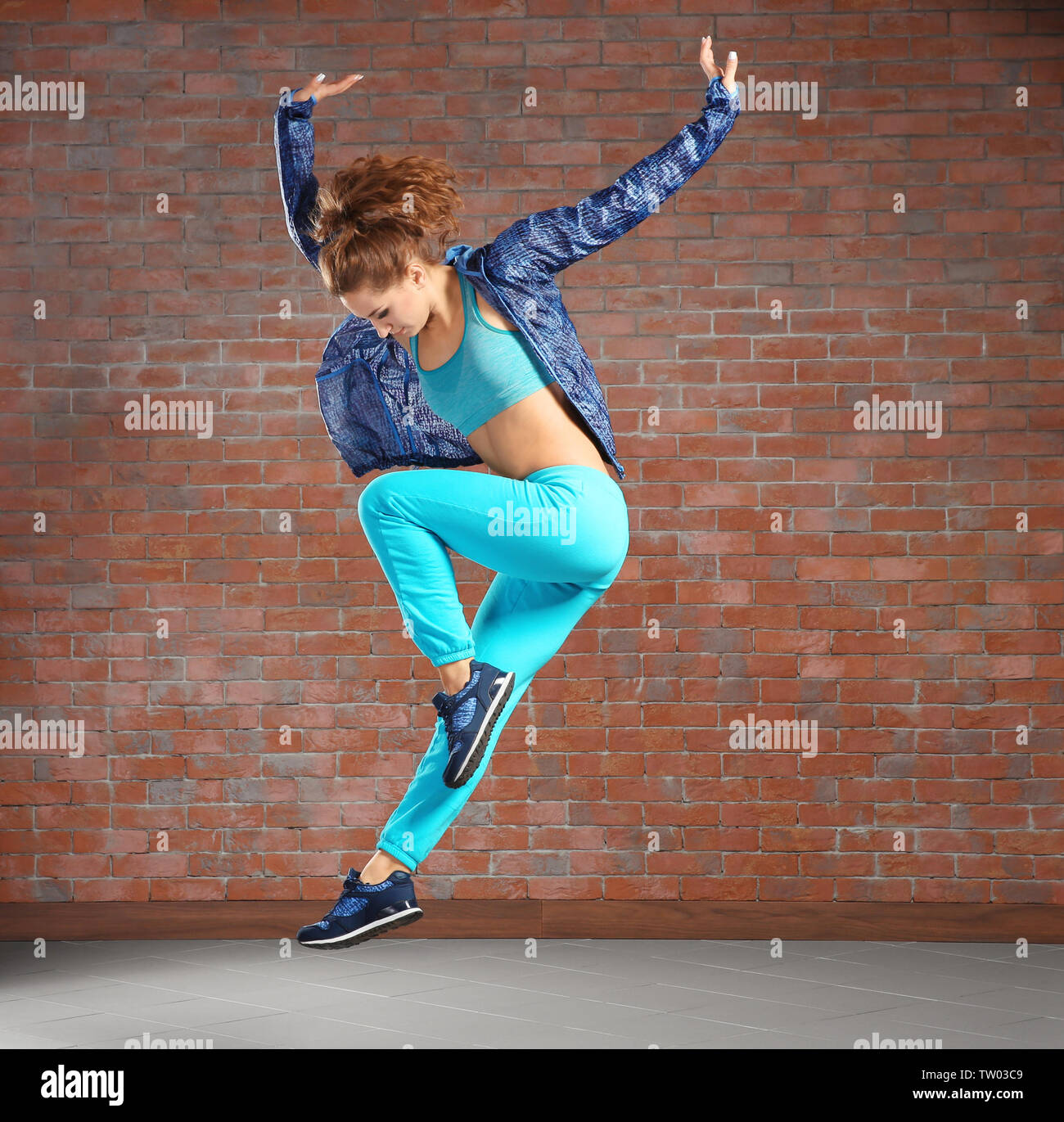 Jumping floor wall hi-res stock photography and images - Alamy