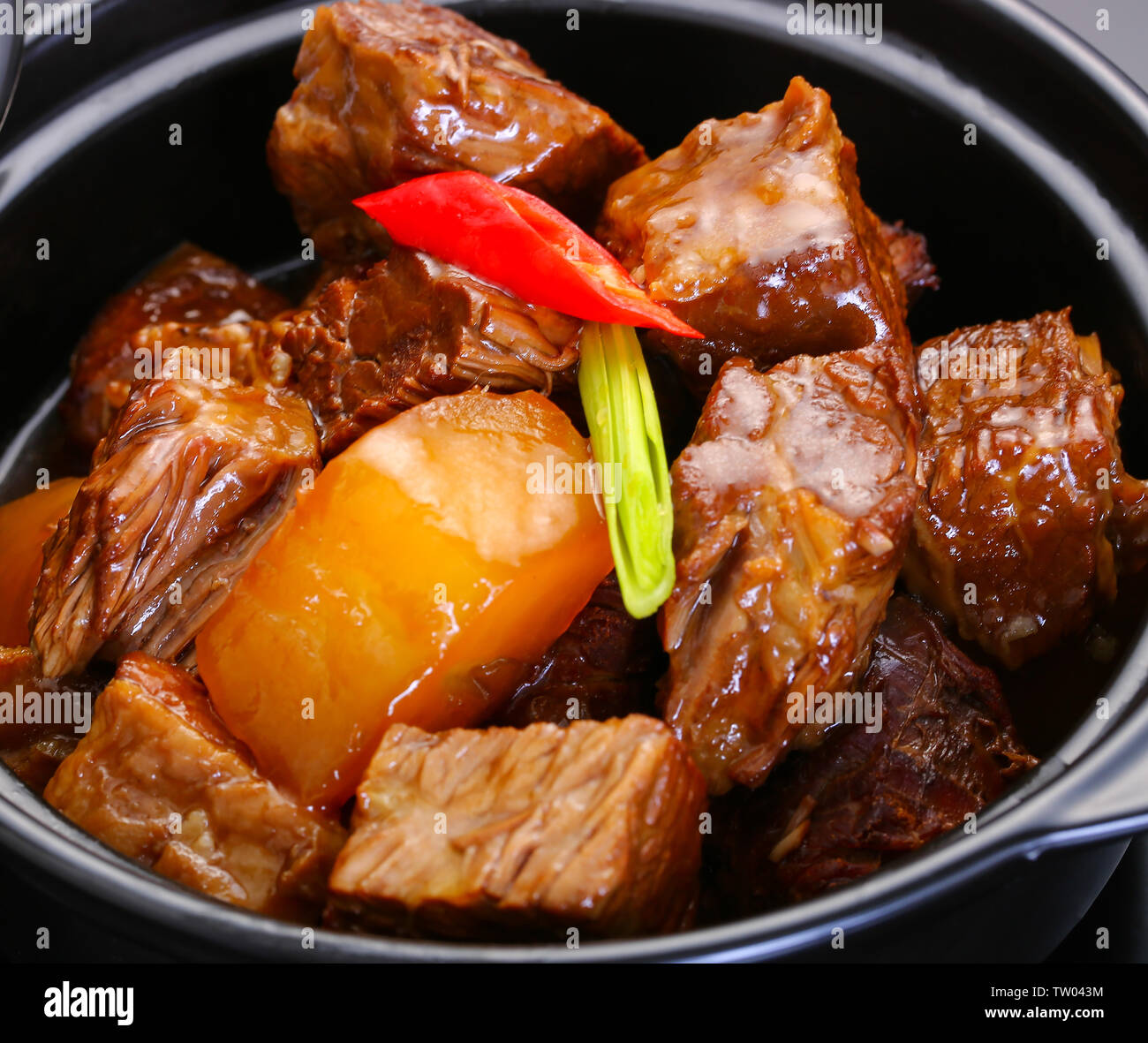 Beef brisket pot hi-res stock photography and images - Alamy