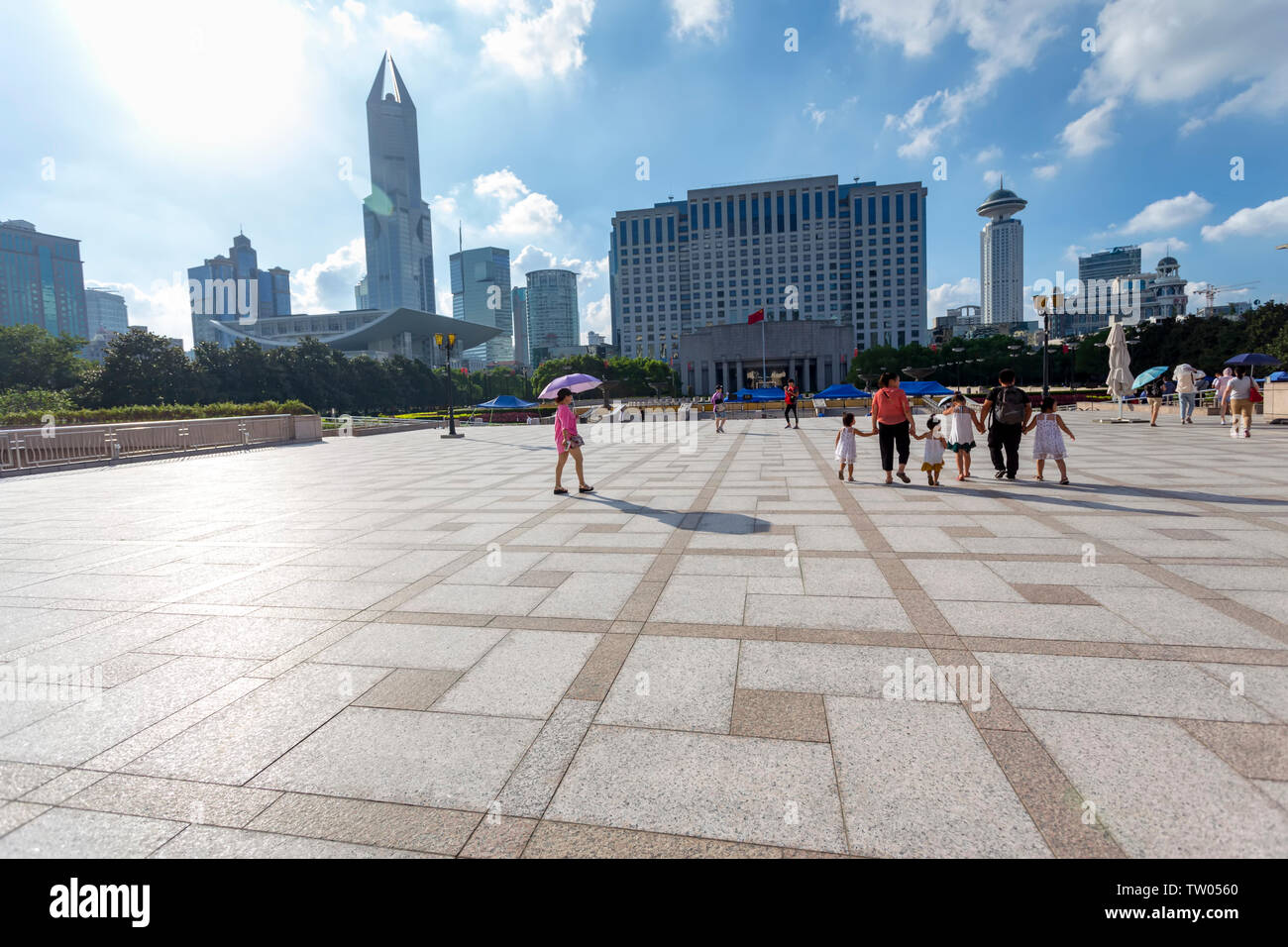 A picture of life in Shanghai Stock Photo - Alamy