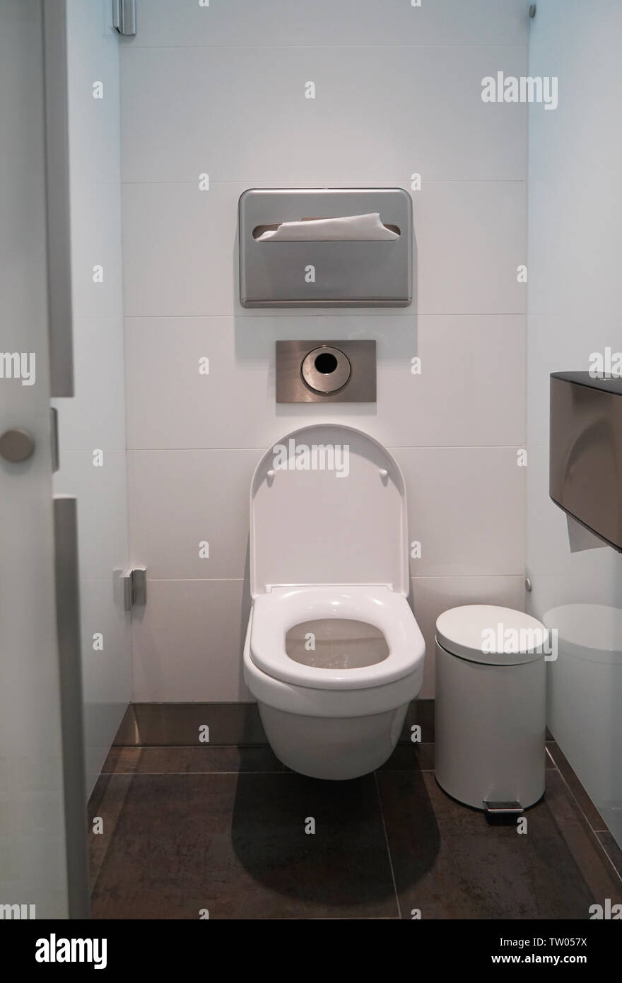 Toilet stall in public restroom Stock Photo - Alamy