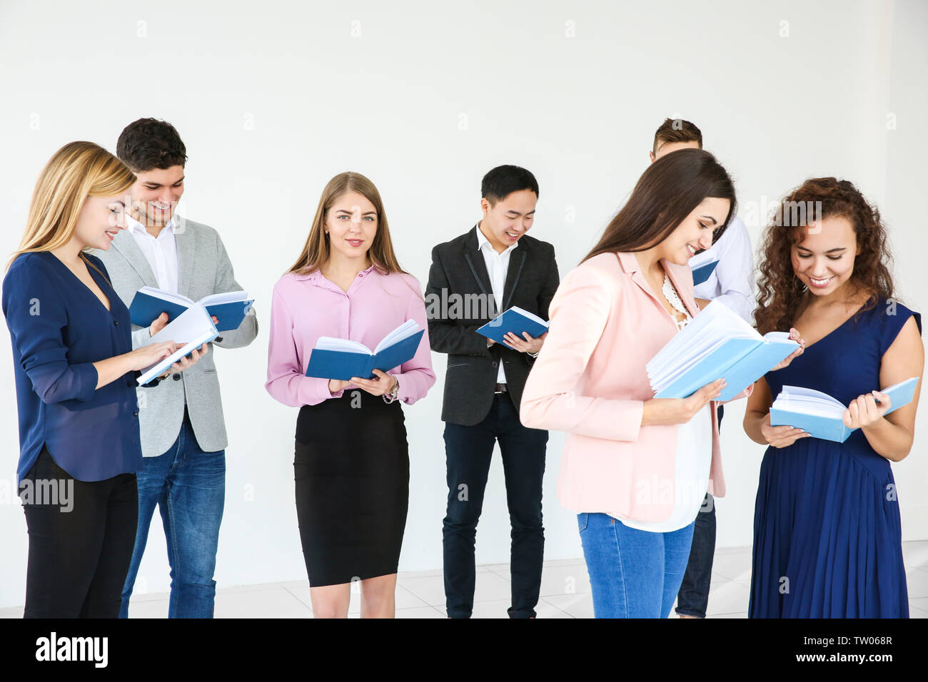 Group multiethnic students books hi-res stock photography and images ...