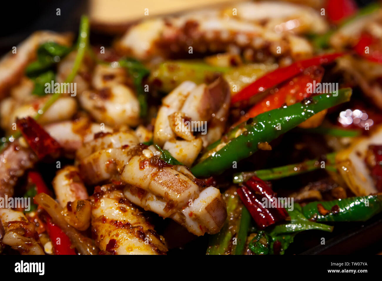 Squid iron plate hi-res stock photography and images - Alamy