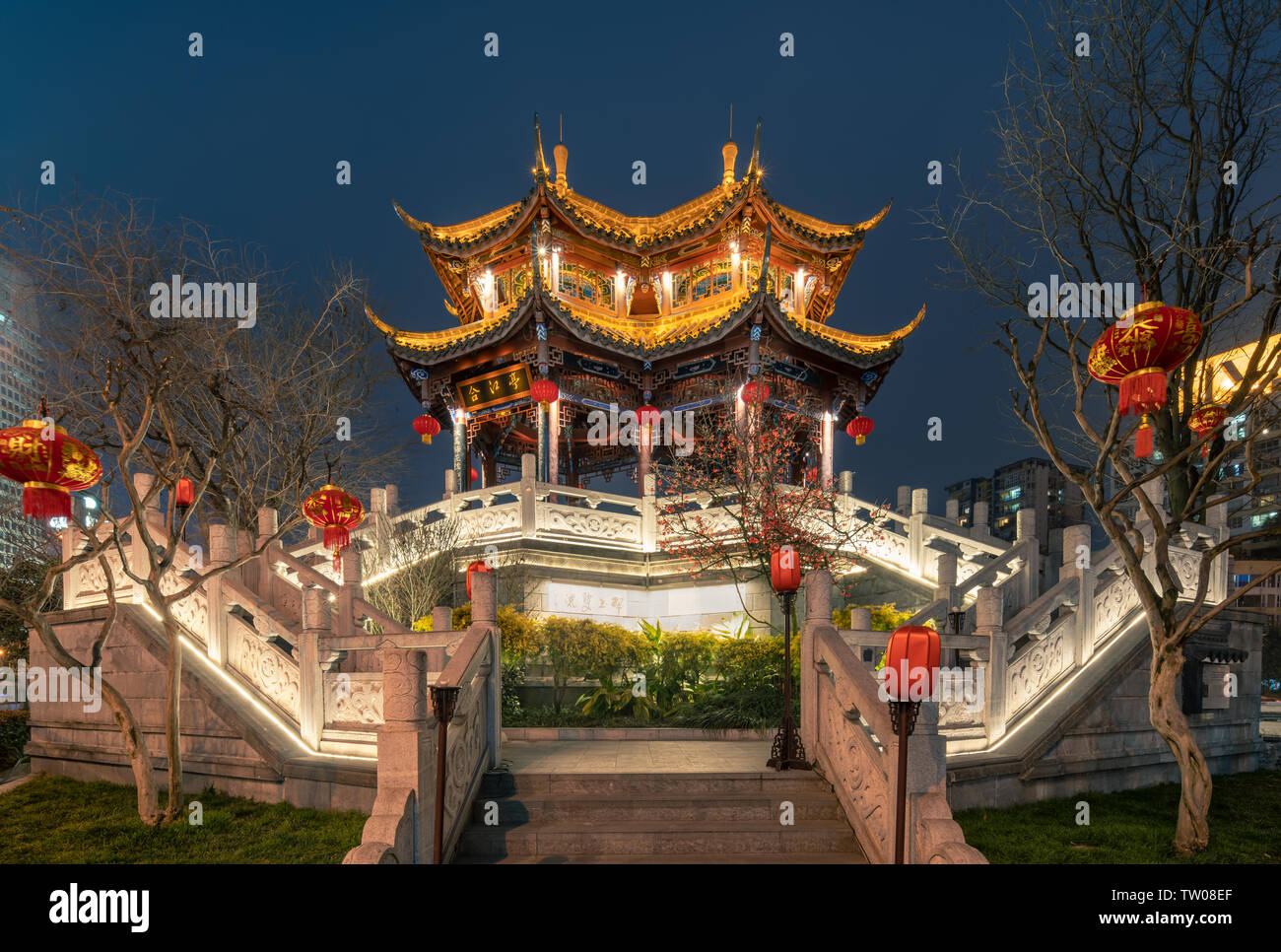 Night view of Hejiang Pavilion, Funan River, Chengdu Stock Photo - Alamy