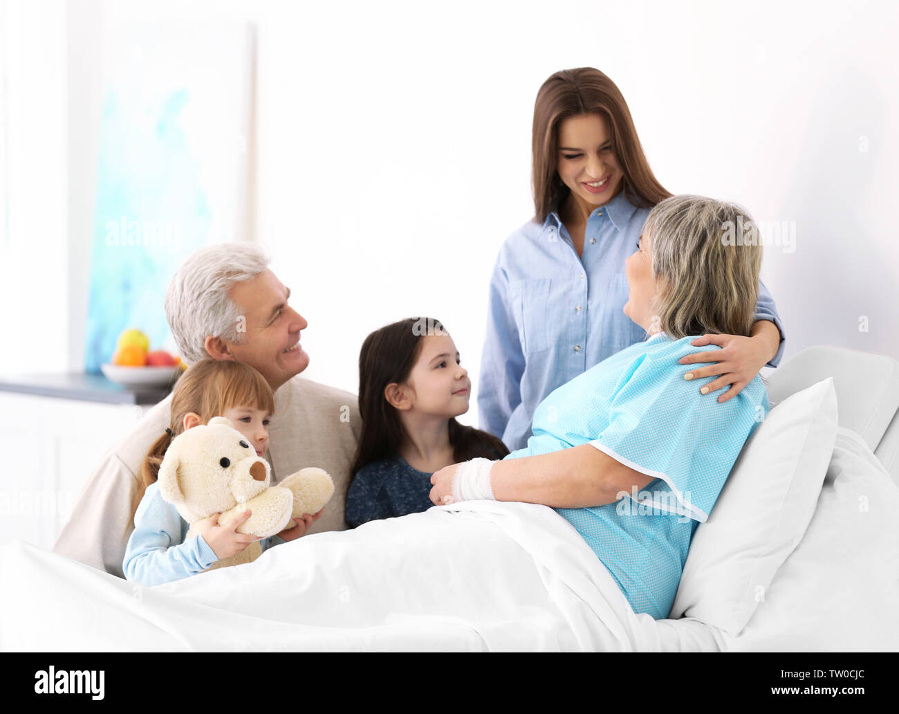 Kid visit grandmother hospital hi-res stock photography and images - Alamy