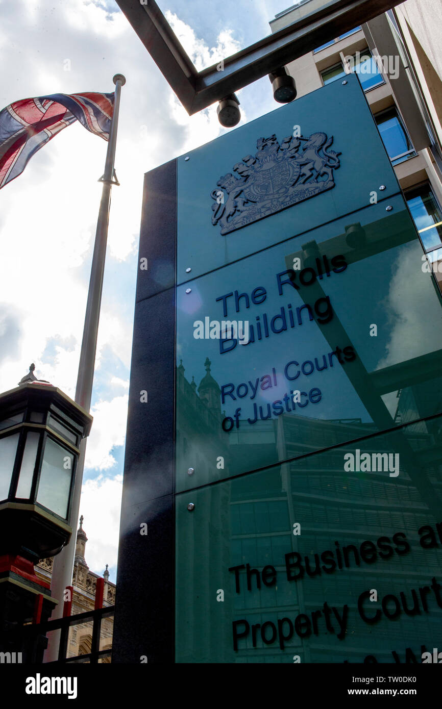 Exteriors of Rolls building the commercial court of London Stock Photo ...