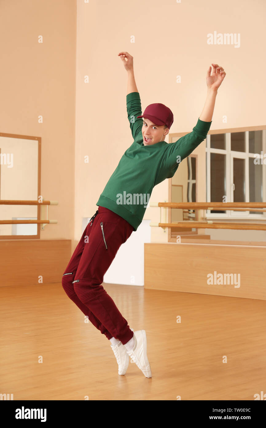 Handsome young hip hop hi-res stock photography and images - Alamy