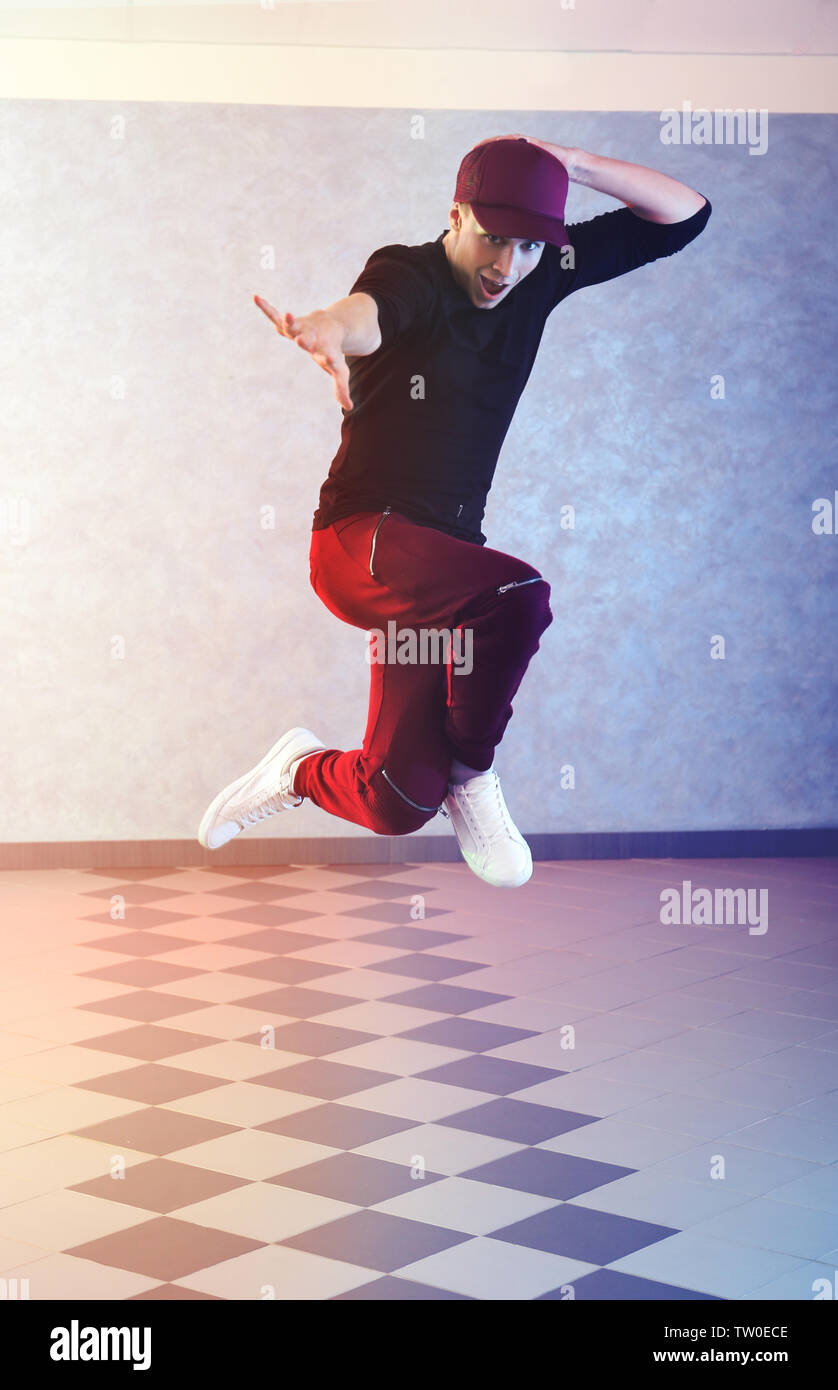 Handsome young dancer studio hi-res stock photography and images - Alamy