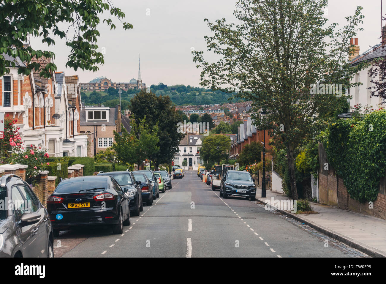 Crouch end london street hi-res stock photography and images - Alamy