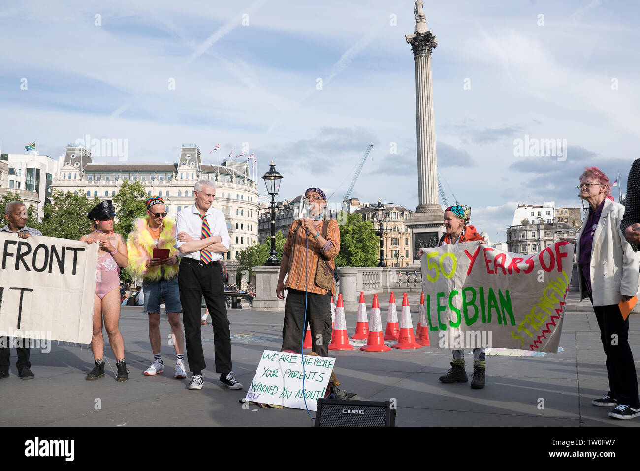 London gay pride 1972 hi-res stock photography and images - Alamy