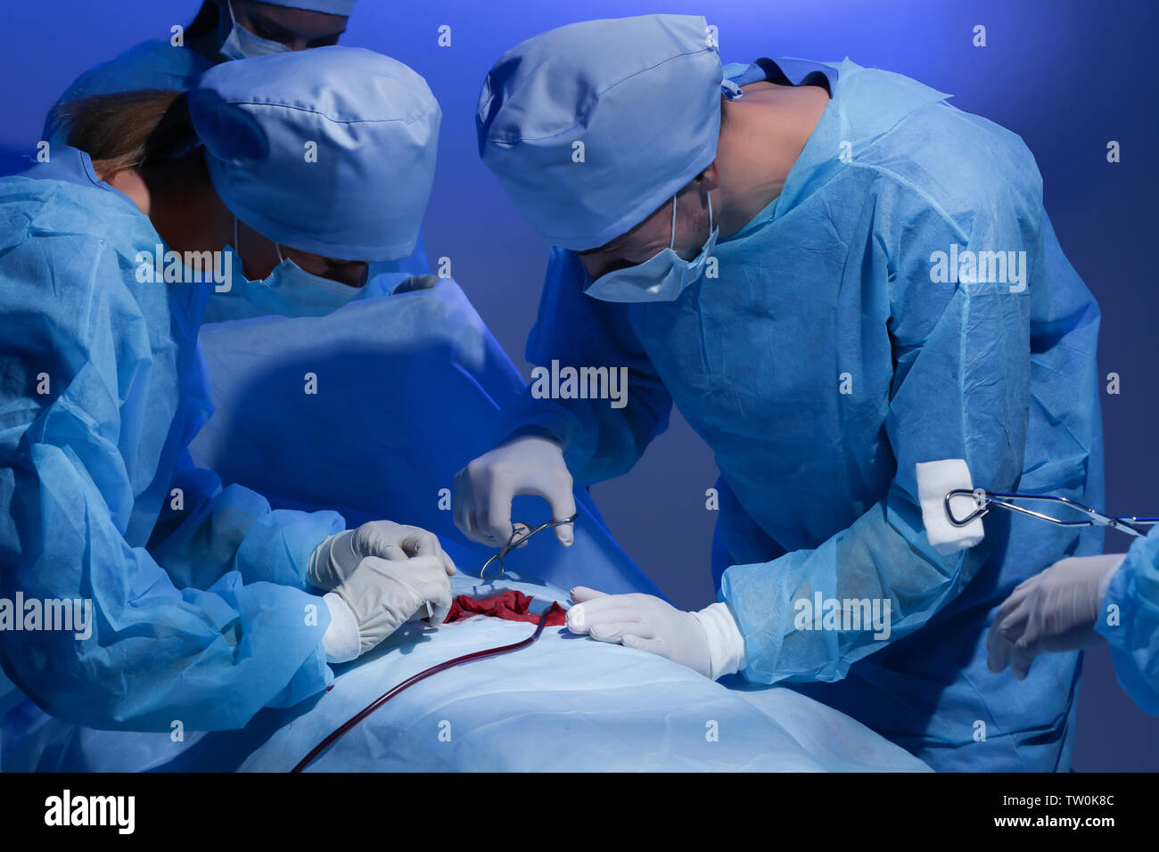 Hospital blood surgery surgeons theatre hi-res stock photography and ...