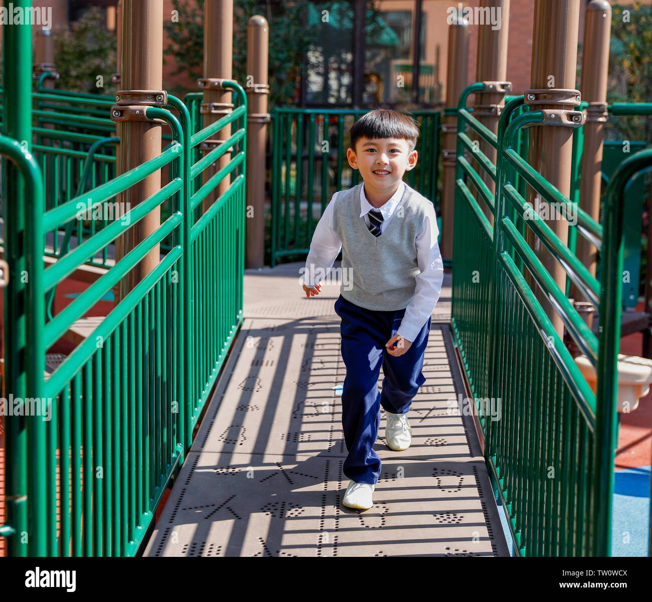 Shanghai school uniform hi-res stock photography and images - Alamy