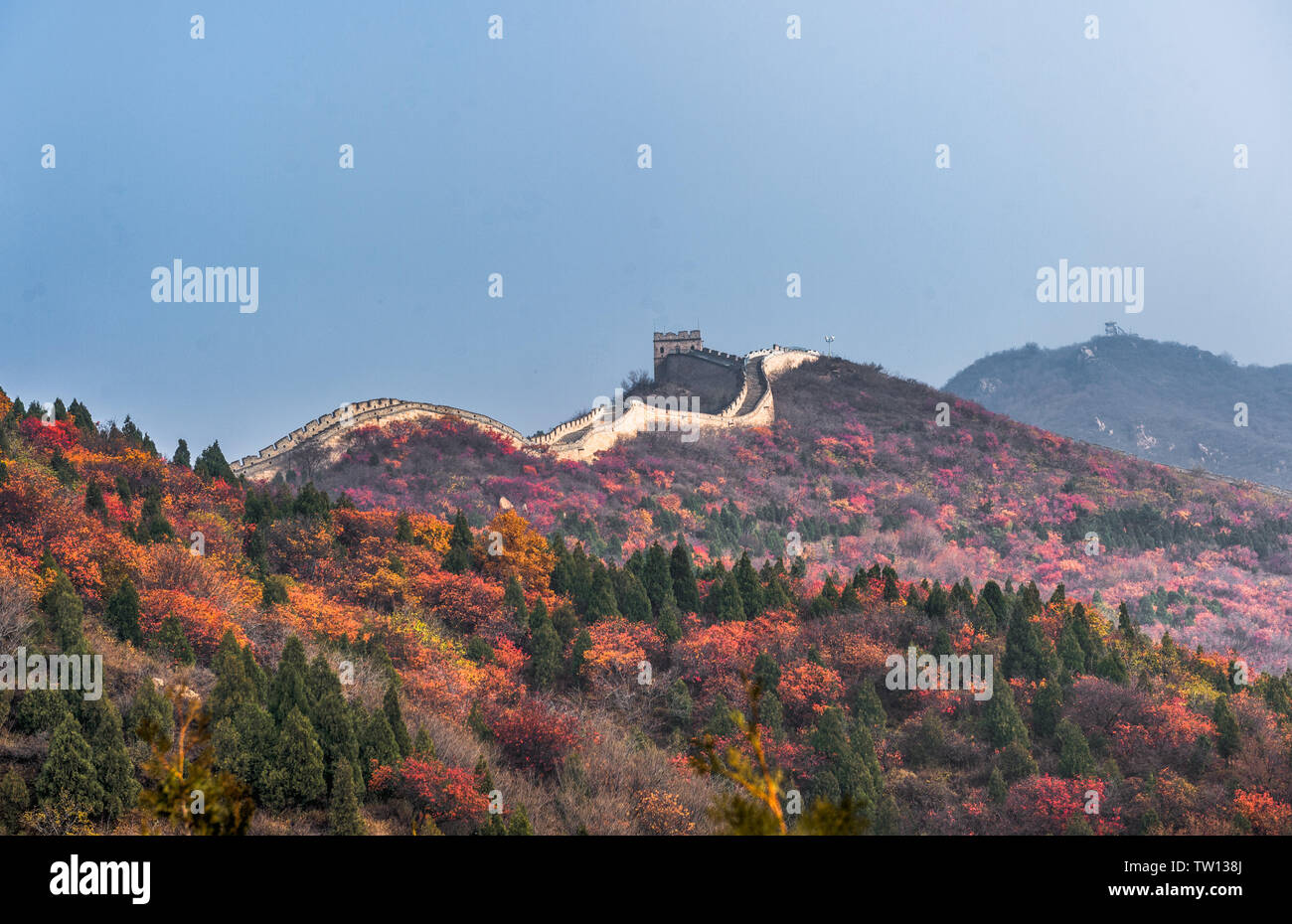 Badaling Forest Park - Red Yee Ling Great Wall Stock Photo - Alamy