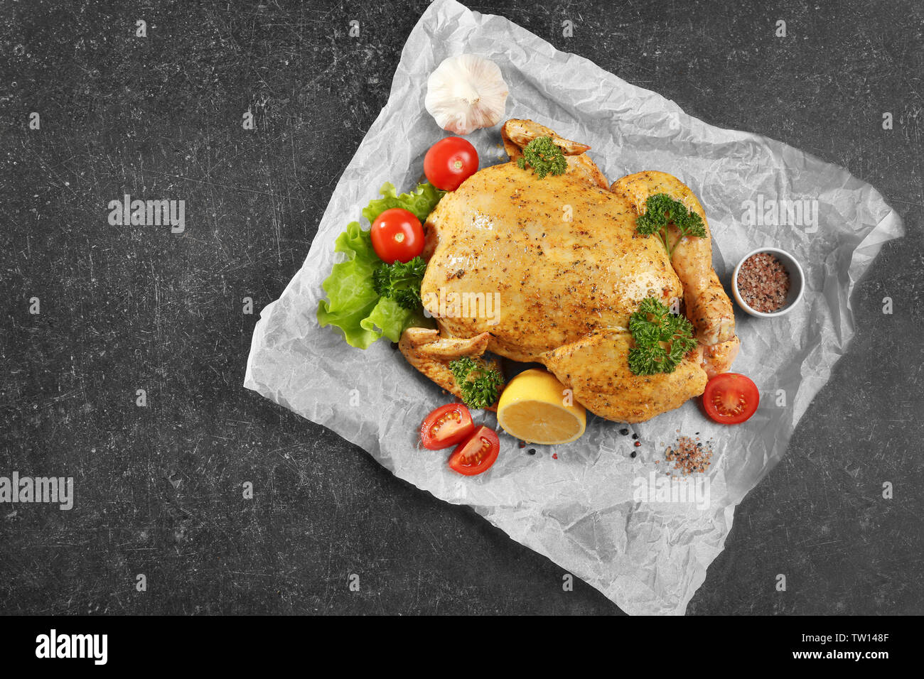 Whole chicken parchment hi-res stock photography and images - Alamy