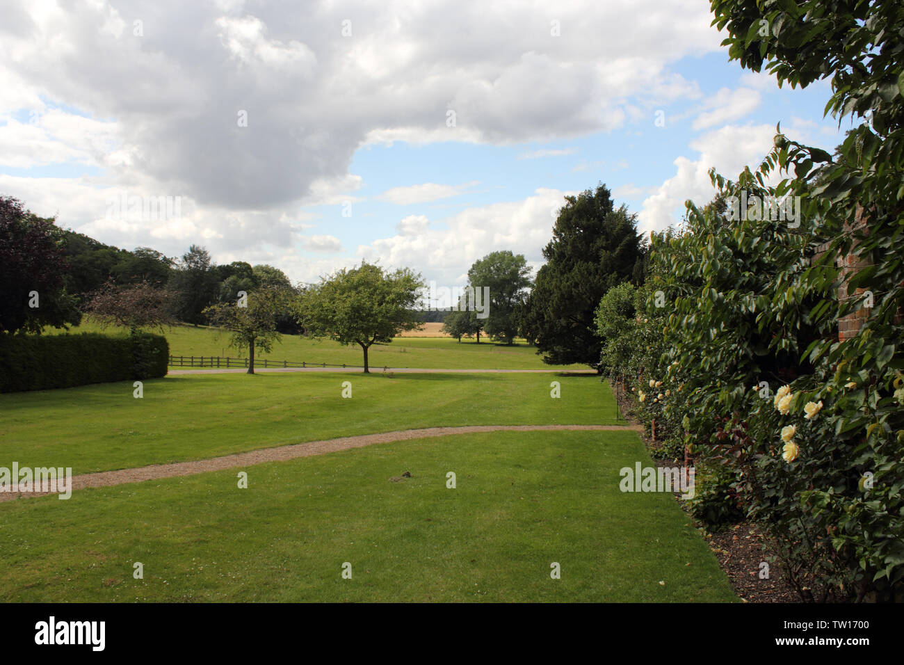 Brookmans park hertfordshire hi-res stock photography and images - Alamy