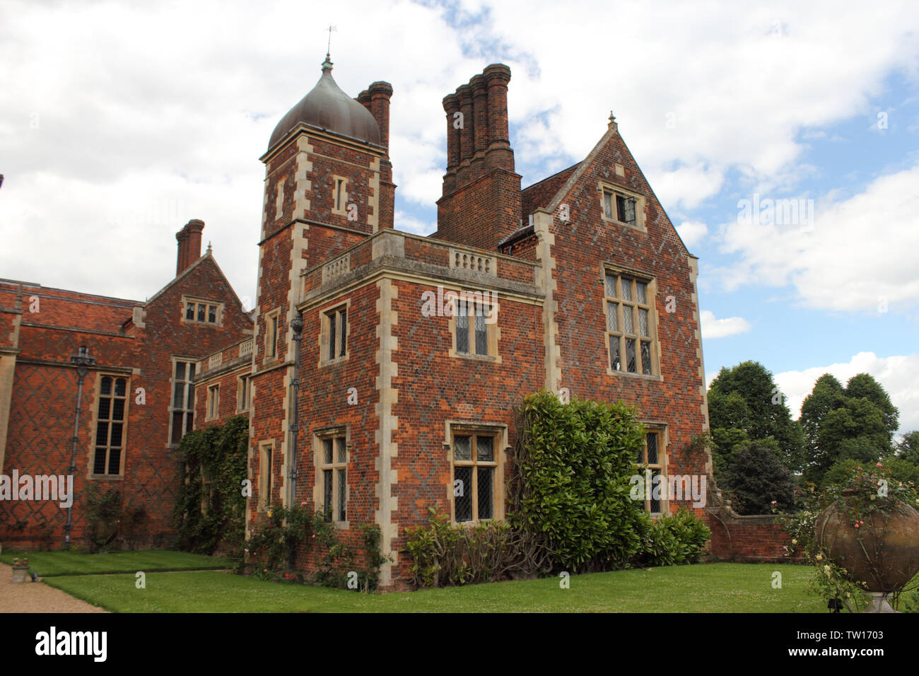 Brookmans park hertfordshire hi-res stock photography and images - Alamy