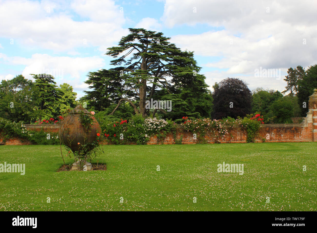 Brookmans park hertfordshire hi-res stock photography and images - Alamy