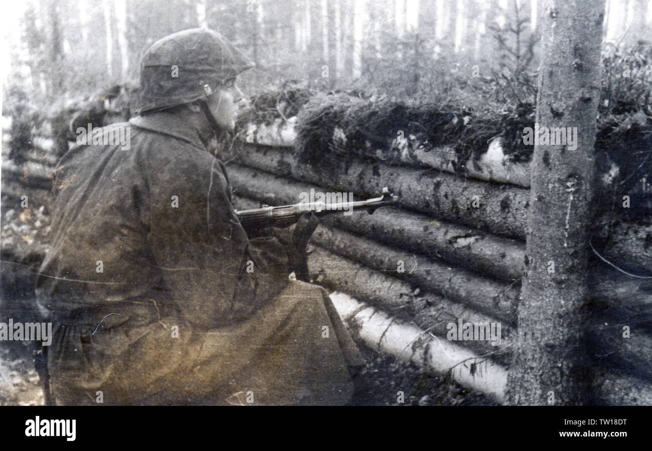 World War Two German Infantry Weapons High Resolution Stock Photography ...